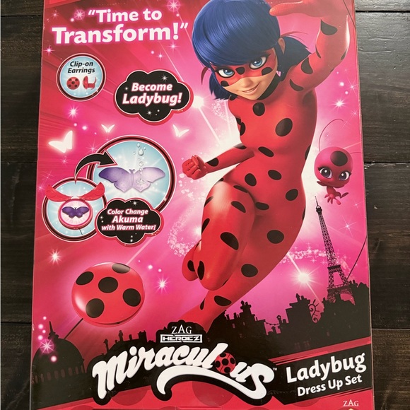 Zag Heroez | Toys | Miraculous Ladybug Playset Red And Black | Poshmark